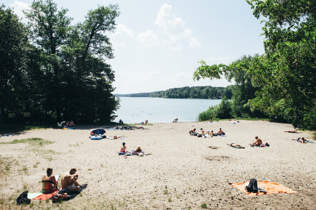 A Road Trip to Sacrower See - Picnics in the Sunshine & Forest Strolls